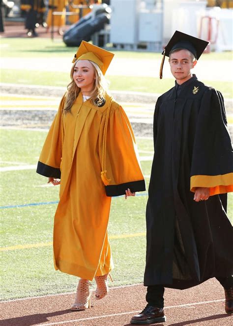 Peyton R List Oak Park High School Graduation 01 Gotceleb