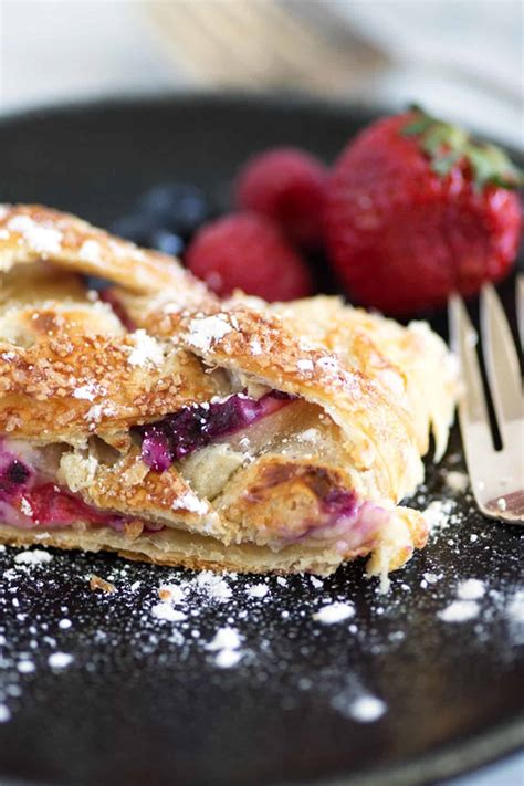 Berry Pastry Braid With Fresh Or Frozen Berries Butter And Baggage