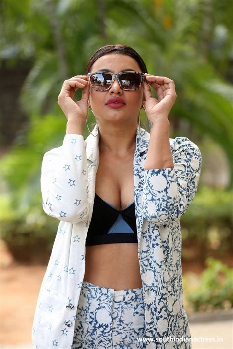 Actress Tejaswi Madivada Hot Cleavage Photos At Commitment Movie Launch