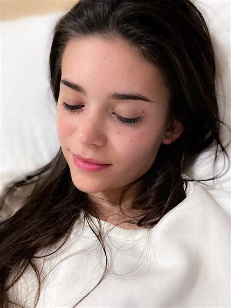 Who Would Be Up For A Freckled Date F22 Sexy