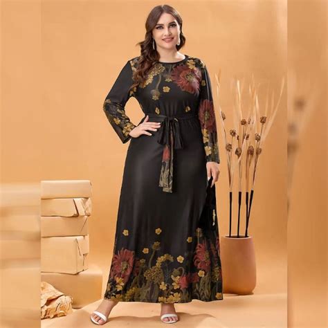 Vestido Longo Plus Size Preto Velma Ponderada