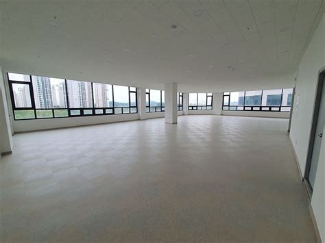 3 976 구월동 아시아드선수촌 공원 앞 6층 사무실 월세 입니다 넓은 면적 깨끗한 사무실 이에요 공실 바로입주 가능 공원 전망