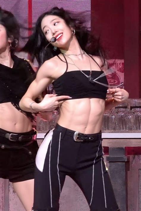 Pin Oleh Jihyo Biased Di Kwon Eunbi Di 2025 Selebriti Selebritas