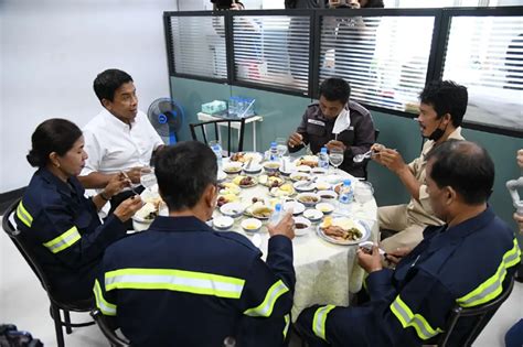 ส่องโฉม 5ลูกจ้างเขตบางบอน ได้รับคัดเลือก ทานร่วมโต๊ะ กับ ผู้ว่าฯชัชชาติ
