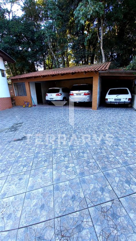 SOBRADO em CURITIBA PR no bairro Cachoeira Referência 440