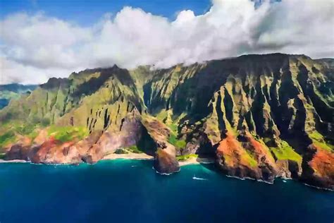 Giant Volcanic Superstructure Discovered Beneath Pacific Ocean