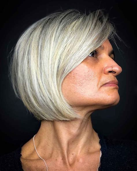 22 Very Short Bob Haircuts For A Chic And Bold Look Short Curly Bob