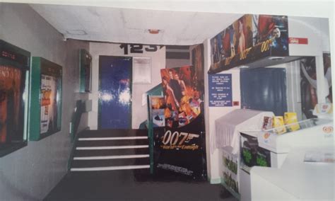 Cwmbrans Scene 123 Cinema Meet The Man Who Locked The Door For The