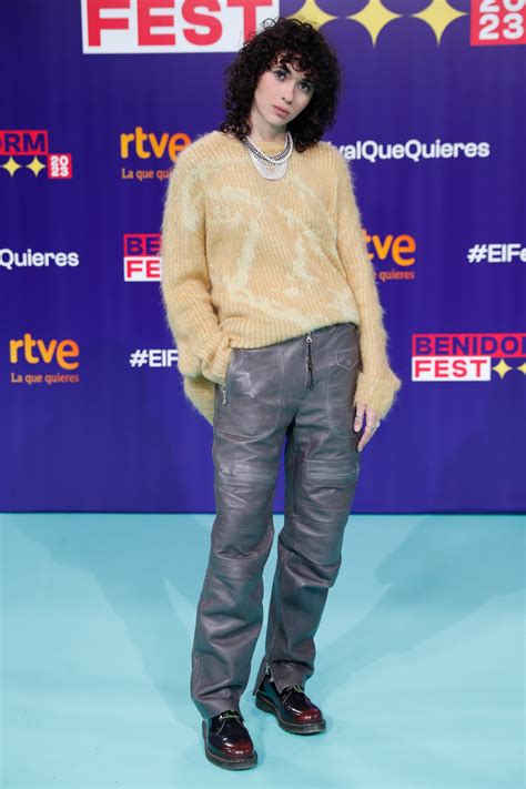 Alice Wonder Famosos El Mundo