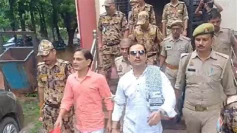 सराफा व्यापारी से करोड़ों की लूट और हत्या का मामला रंगा बिल्ला समेत सलाखों के पीछे पहुंचे 7