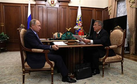 Встреча с главой Татарстана Рустамом Миннихановым • Президент России