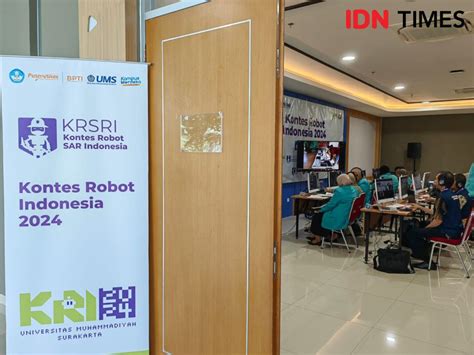 UMS Gelar Kontes Robot Indonesia Diikuti 317 Peserta