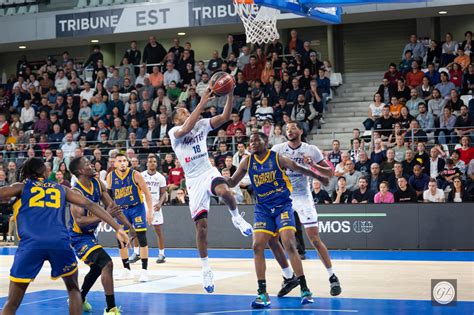 Début en Pro B validé pour le NBH face à Evreux Nantes Basket Hermine