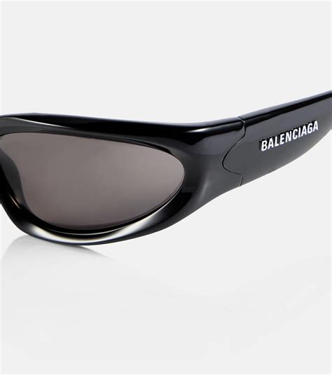 Swift Oval Sunglasses In Black Balenciaga Mytheresa