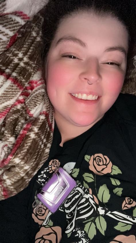 Obligatory Profile Selfie Ubrandnew5121