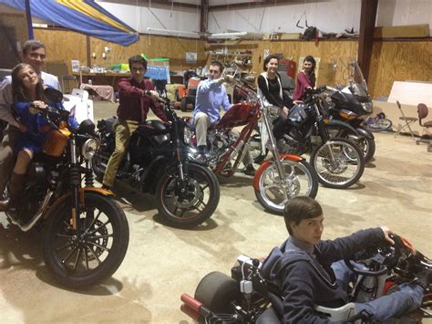 My High School Squad 3 Years Ago After Our First Annual Brosgiving Rthesquadonpoint