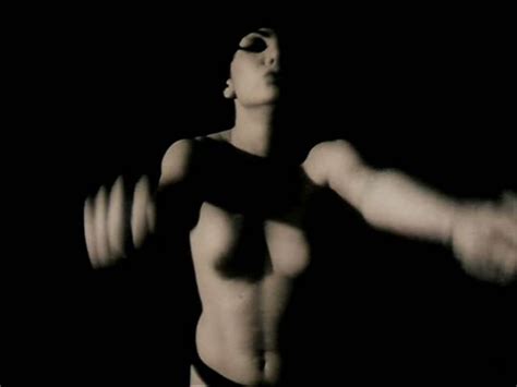 Тони Бэзил Nude Pics Страница 1