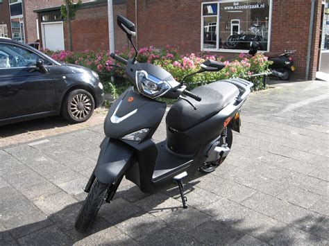Yadea Voltguard Baecke Motoren Spijkenisse