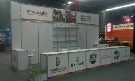 Grupo Expoinnova Stands Octanorm a Medida Stands para Expos sobre Diseño