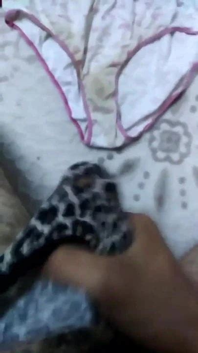 Türkische Masturbation 4 Karimin Camasirlarina Xhamster