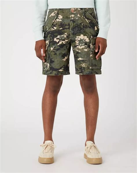 WRANGLER CASEY CARGO SHORT MĘSKIE SZORTY SPODENKI NOT REALLY HERE W FZ O W FZ O