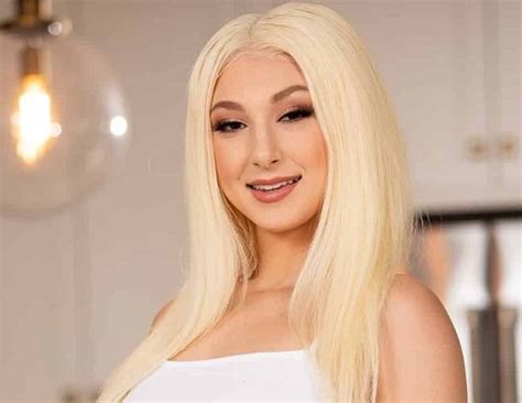 Skylar Vox Archives Showbiz House