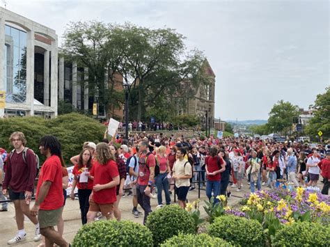West Virginia University Banked On Growth It Backfired Wsj