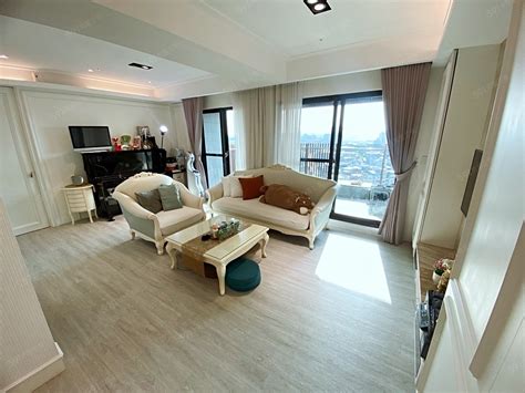 八卦寮商圈高樓層景觀輕豪宅三房平車高雄28行館3房2廳5269坪高雄591售屋網