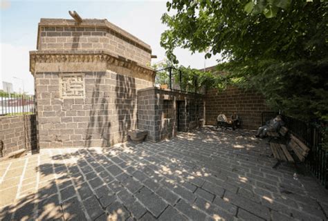 Sar Saltug T Rbesi Atlasislamica