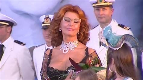 Sofía Loren Operada De Urgencia Por Una Caída Las Provincias