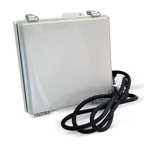 Outdoor WiFi Gateway Provides Remote Internet