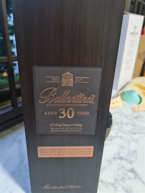 Ballantines whiskey, Food & Drinks, Alcoholic Beverages on Carousell