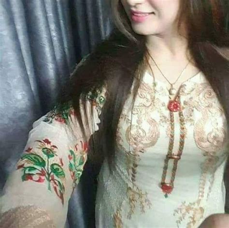 ماما کی چوت ہاٹ سٹوری ہے ماں بیٹی کے گندی کہانیاں ٹوپ Facebook