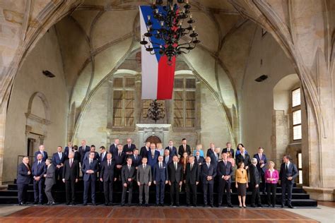 Les Trois Enjeux De La Communauté Politique Européenne Cpe Telos