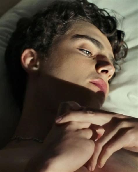 Timothée Chalamet Fanpage On Instagram Elio Elio Elio Elio Elio Attori Foto Di Celebrità