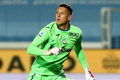 Incoming Tottenham Signing Pierluigi Gollini ‘so Happy Ahead Of Flight