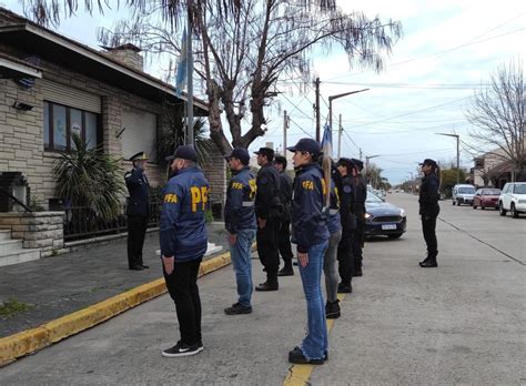La Policía Federal Rindió Un Homenaje A Los Agentes Caídos Ecos