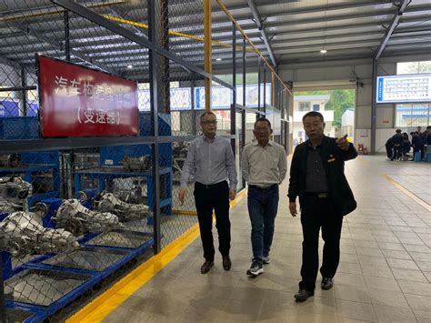 【合作一线】天坤国际控股集团领导赴我校考察交流 汽车工程学院