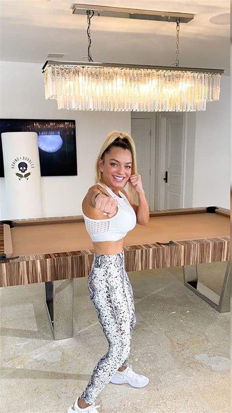 Join Christa Dipaolo For Her Boxingandbubbles Signature Workout Sweat