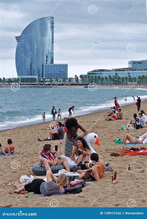 Barcelona The Barceloneta Beach Editorial Photo Image Of Locals
