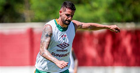 Jornalista Atualiza Informações Sobre Recuperação De Renato Augusto
