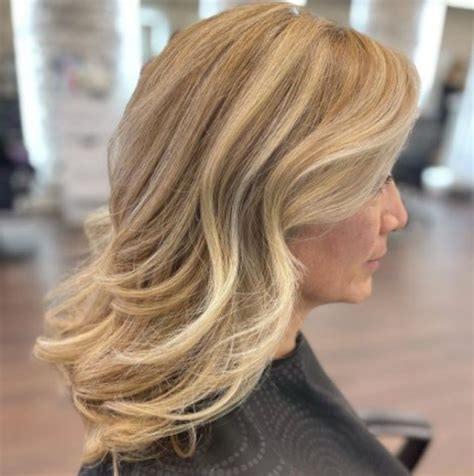 Прически лифтинг ефект след 50 те СНИМКИ За Жената