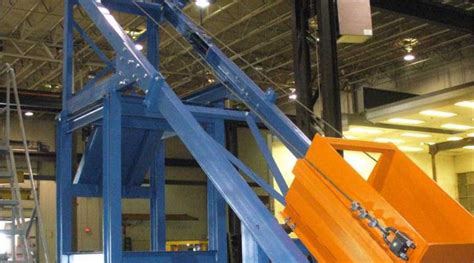 Space Saving Skip Hoist For All Purpose Material Handling