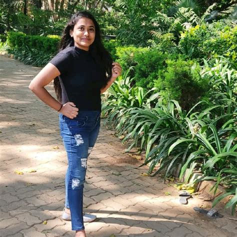 kirthana b linkedin