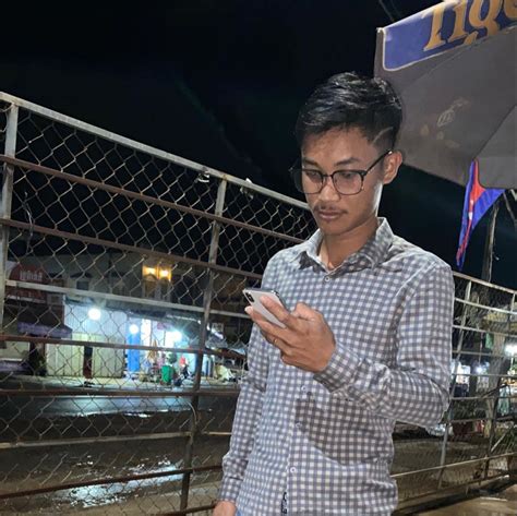 Khen Khiev