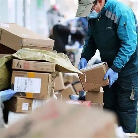过年快递打烊吗？多家快递公司回应→kg保障防疫