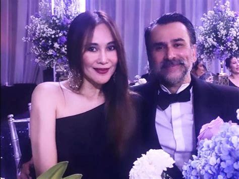 Ina Thomas Dan Jeremy Thomas Foto Mesra Netizen Sebut Bak Pasangan Muda Okezone Celebrity