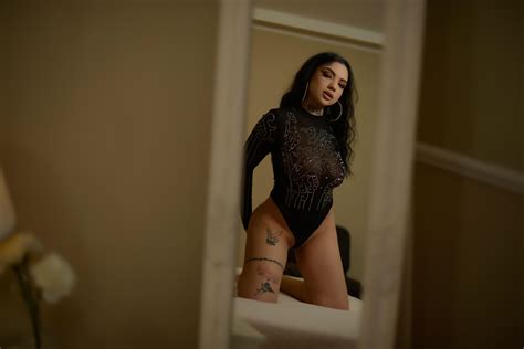 Creamyinkk S Homepage On Myfreecams