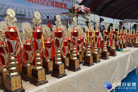 璉紅盃五人制幼兒足球錦標賽開踢 33園所參賽盛況空前