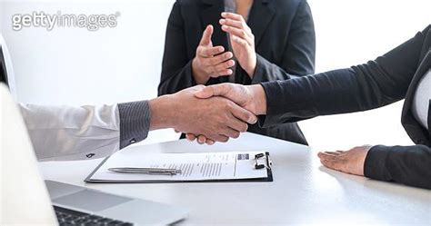 거제형 조선업 고용유지 모델 또 하나의 퍼즐 완성 한국일보